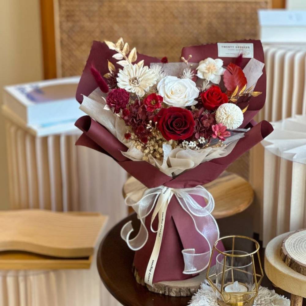 Preserved Flower Bouquet for Birthday Gift l Kuala Lumpur Same Day Delivery